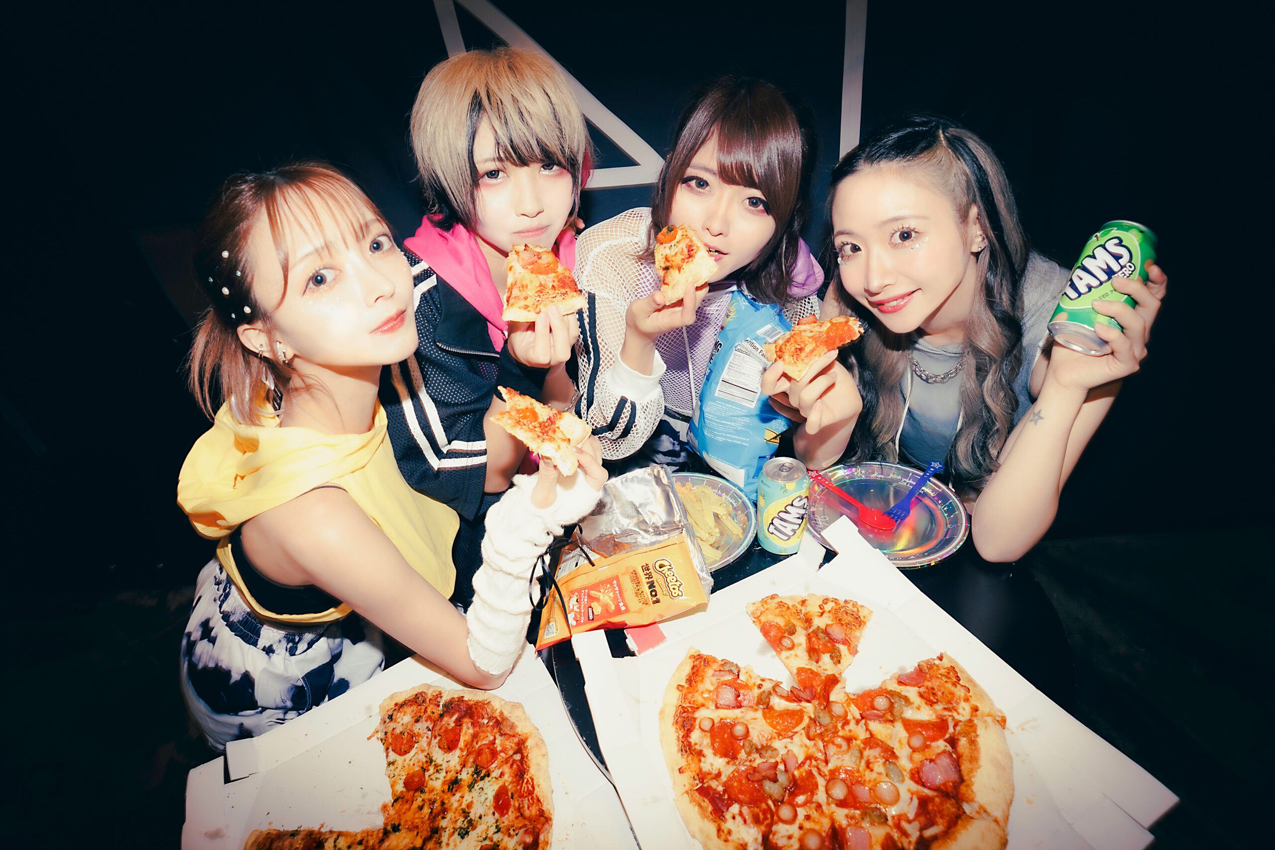 EMANON VANITYMIX WEB LIMITED INTERVIEW | VANITYMIX マガジン